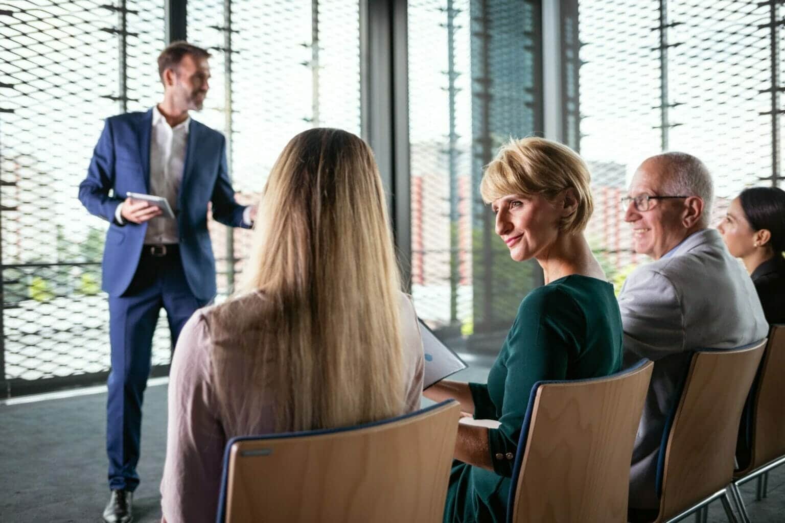 How to Run a Successful Finance Team Building Event - GrowCFO